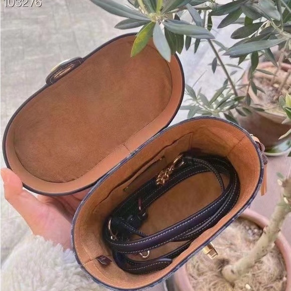 Coach | Bags | Coach Kay Crossbody In Signature Chambray | Poshmark